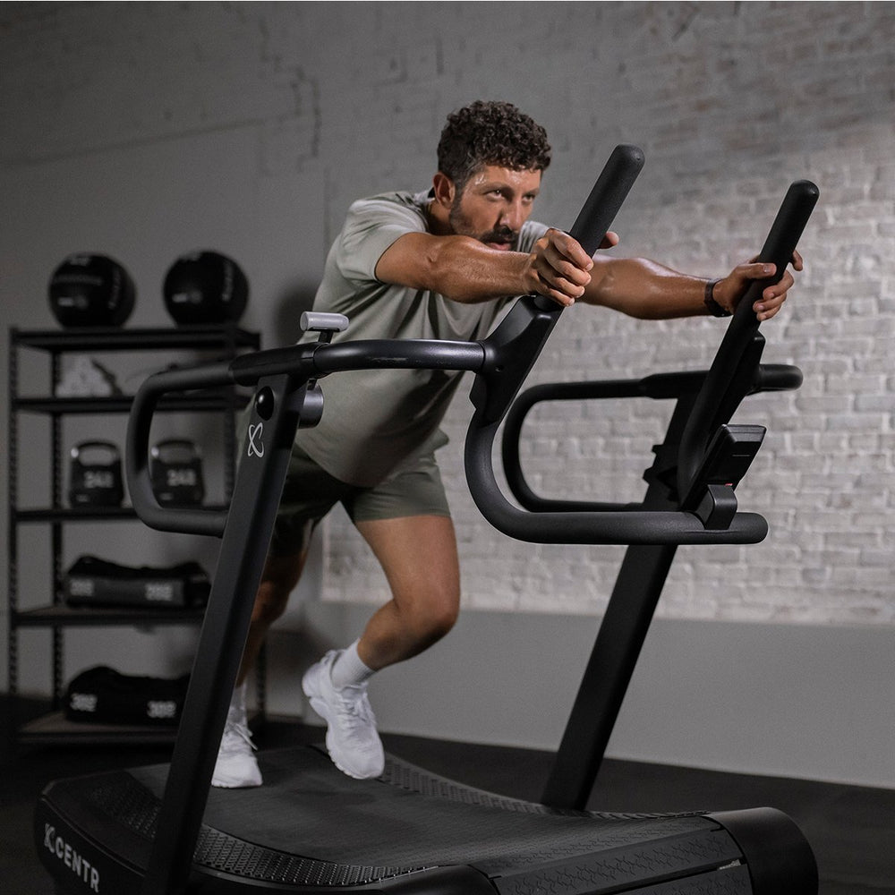 CENTR x HYROX Perform Tread - Motorless Curved Treadmill for Peak ...